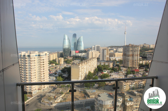 İcarəyə verilir 6 otaqlı 360 m2 ofis Altes Plaza